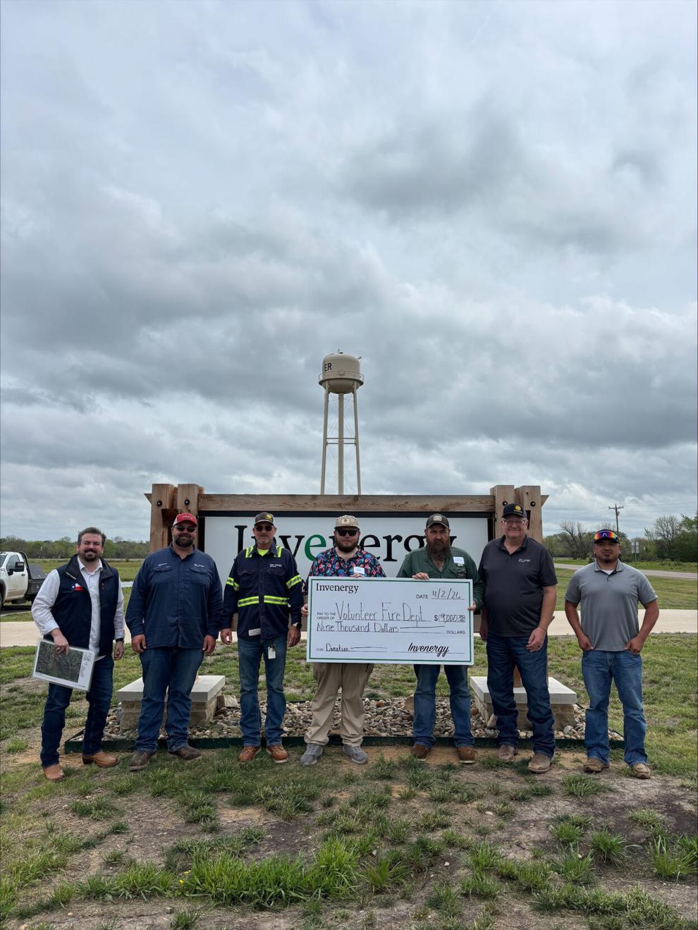 Invenergy donates $9,000 to volunteer fire departments in Lamar and Red ...