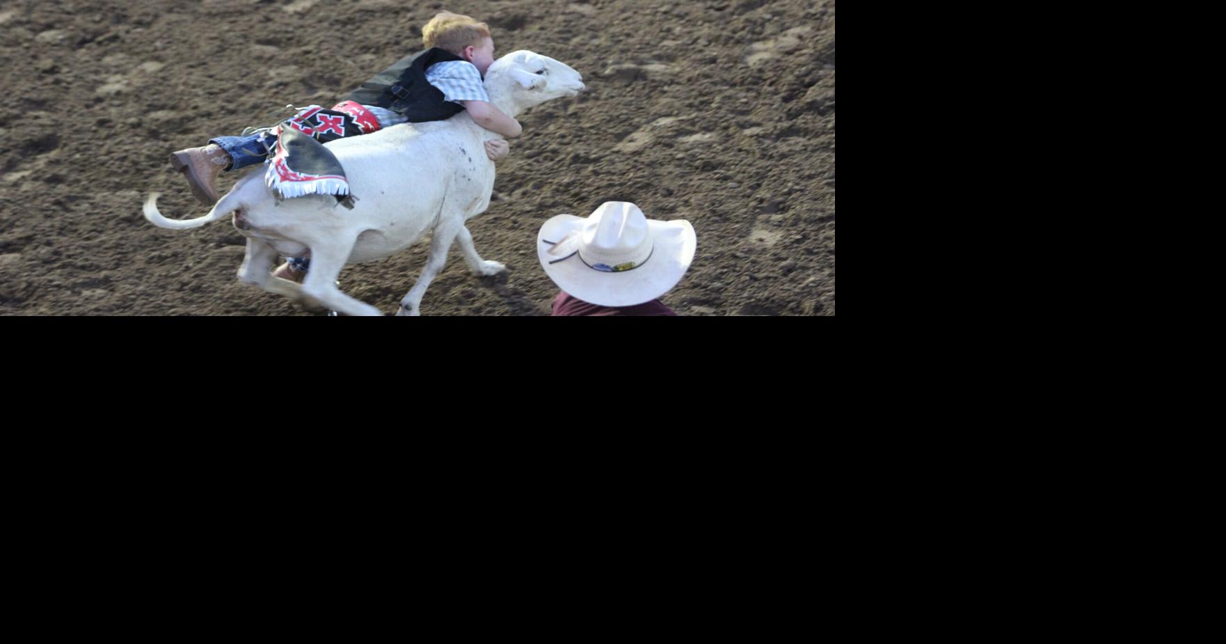 Cooper Rodeo 37 | | theparisnews.com