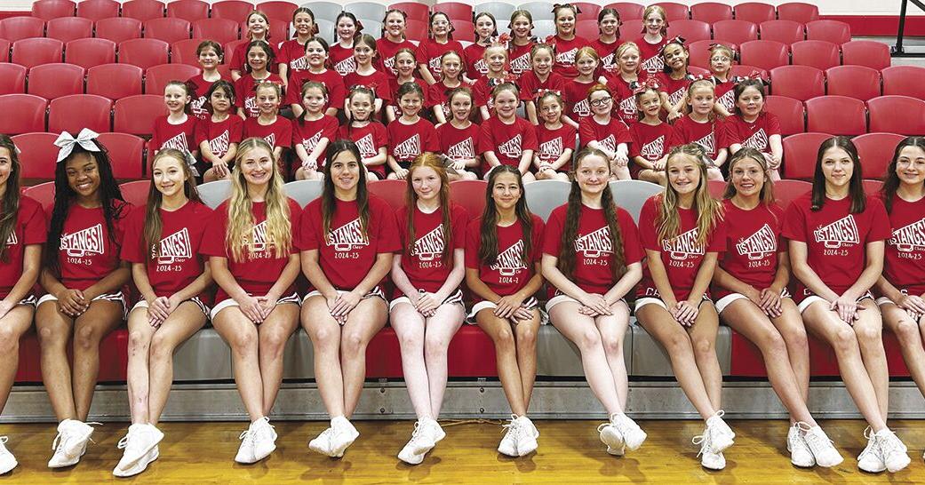 Chisum High School hosts Lil' Stangs cheer camp | Free | theparisnews.com