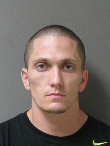 Man, woman arrested for forged checks | News | theparisnews.com