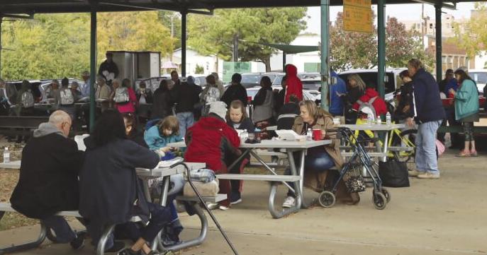 Thanksgiving feast: Horizon House, PRMC, others serve up meals | News ...