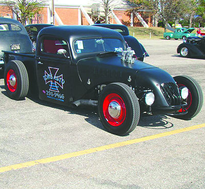 At the Rod Run | News | theparisnews.com