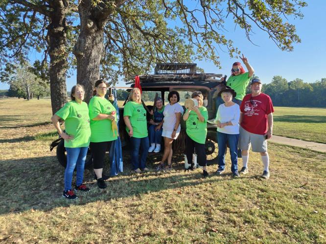 Red hot links: Golfers turn out to raise money for Habitat for Humanity ...