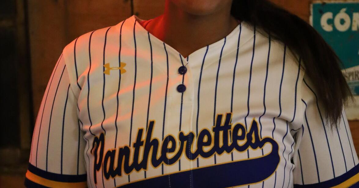 NL Kiki Sanders 2026 All-RRV Softball Co-Utility Player of the Year ...