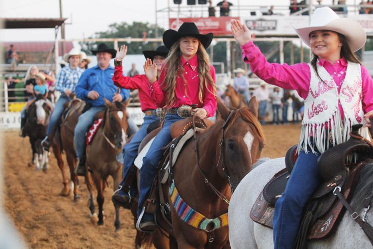 61st annual Paris Rodeo | Multimedia | theparisnews.com