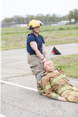 Trial by fire tests future firefighters’ mettle | News | theparisnews.com