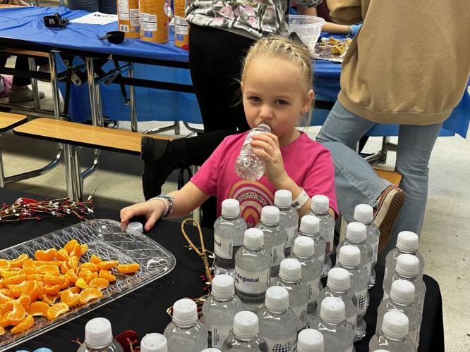Family event fosters nutritious eating habits | News | theparisnews.com