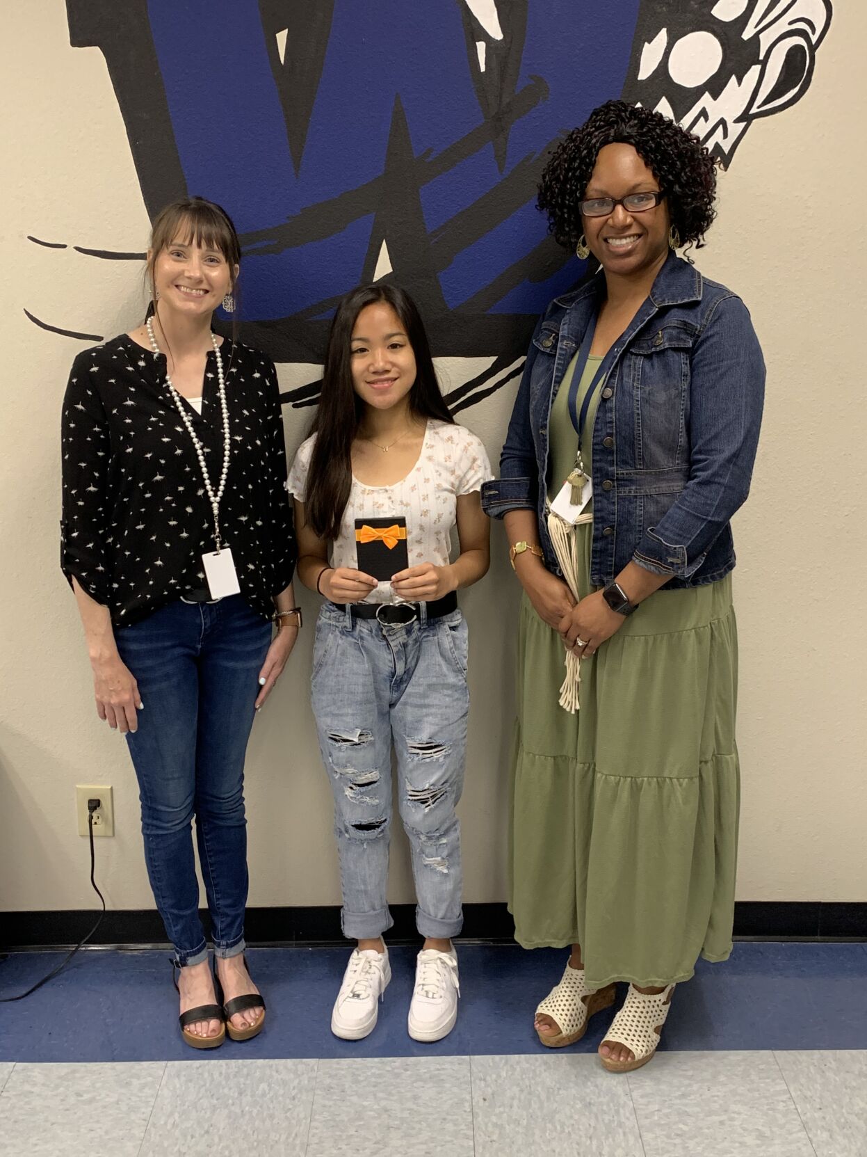 Paris Jr. High student wins drawing in LEAP Expo | Free | theparisnews.com