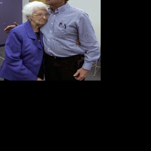 Marie Tippit, Curtis Tippit | | theparisnews.com