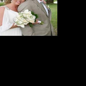 Darnell-Oliver | Weddings | theparisnews.com