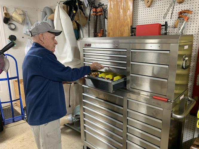 Veteran Robert Love recounts memories of 24 years of service | News ...