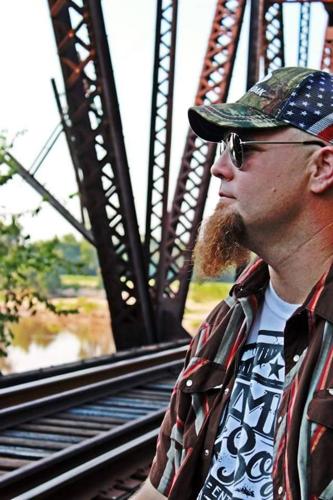 Local artist goes on international tour | News | theparisnews.com