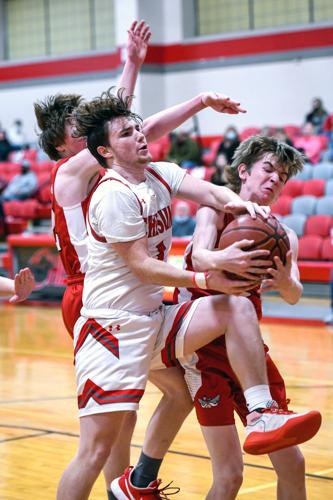 Chisum Mustangs blow past Sam Rayburn | Sports | theparisnews.com