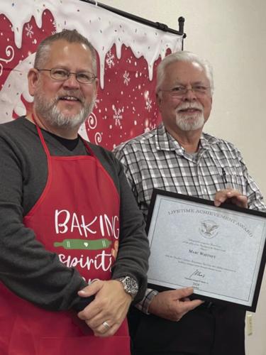 Two receive volunteer lifetime achievement awards | News | theparisnews.com