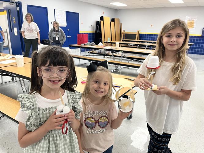 Parker ES hosts Family STEM Night | News | theparisnews.com