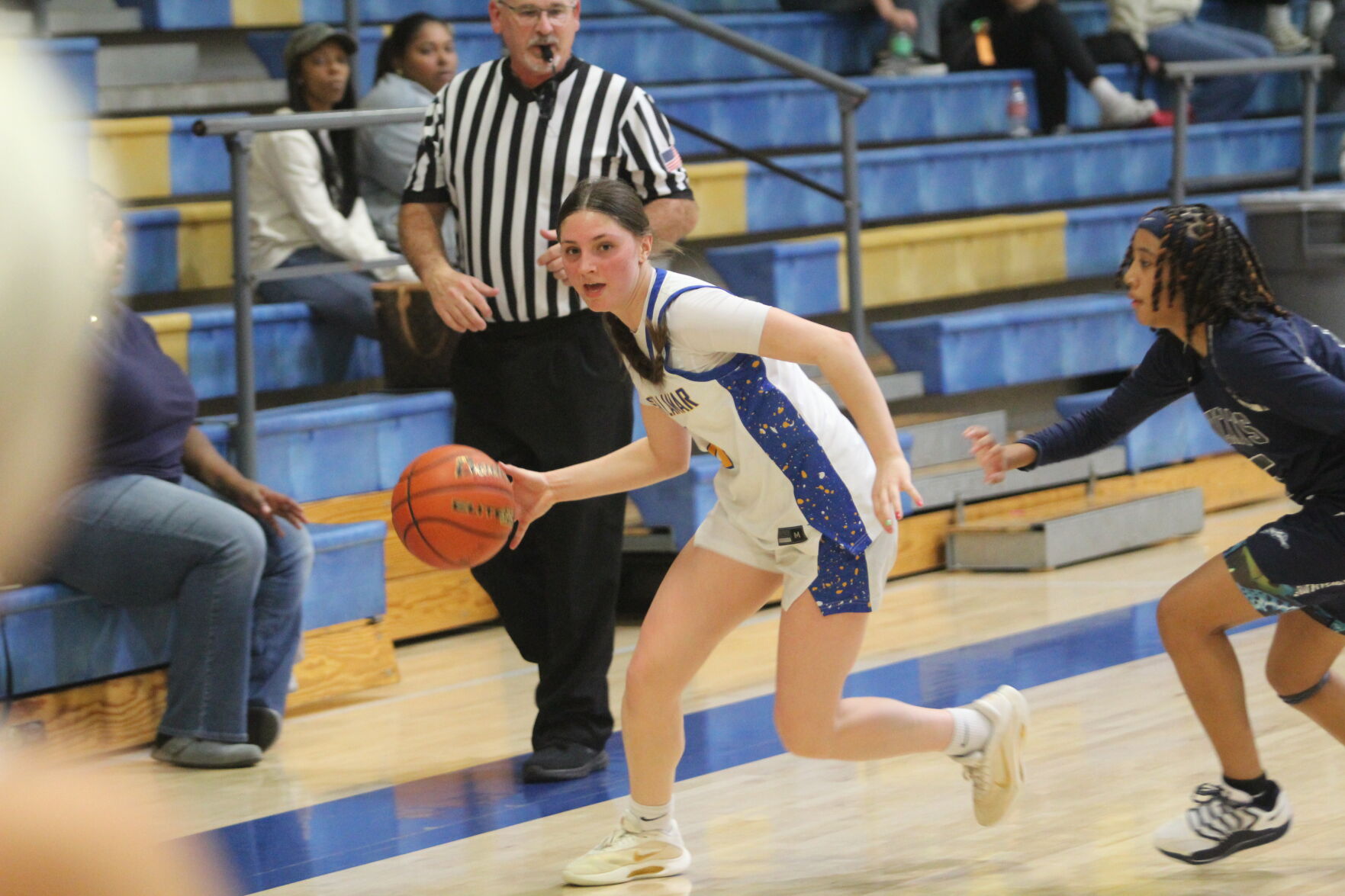 IMG_4181.JPG | | theparisnews.com