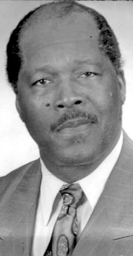 Wallace family gathers to remember late pastor | Faith | theparisnews.com