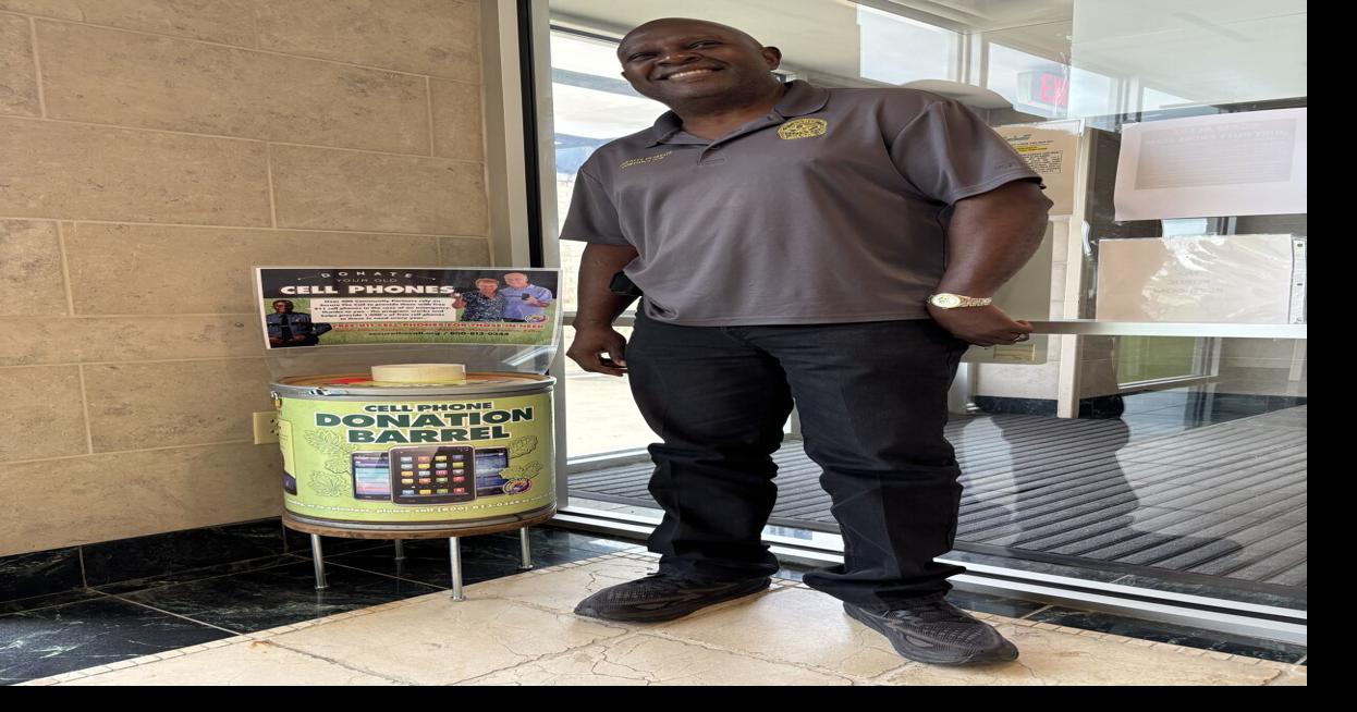 Paris PD installs old cell phone drop box for charitable project | News ...