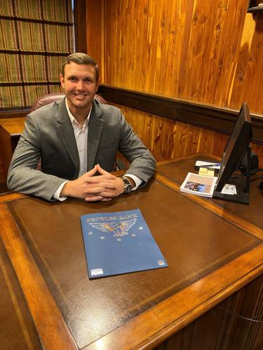 Peoples Bank promotes Colton Perry to assistant vice president | News ...