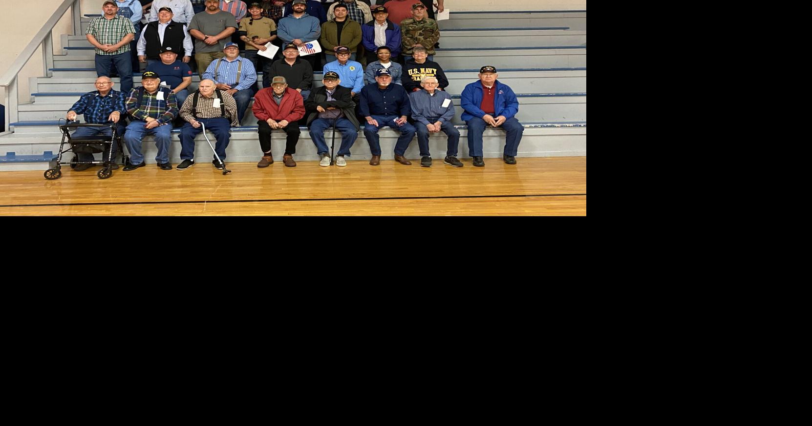 Rivercrest iSD | Veterans honored | News | theparisnews.com