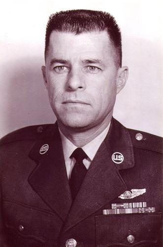Senior Master Sergeant Robert T. Love | Free | theparisnews.com