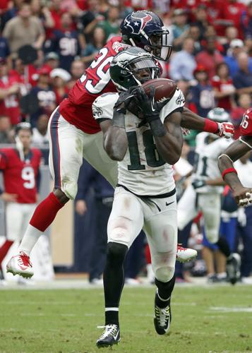 Sanchez helps Eagles over Texans 31-21 | Sports | theparisnews.com