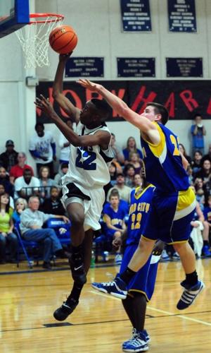 Lions suffer loss to unbeaten Dodd City | Sports | theparisnews.com