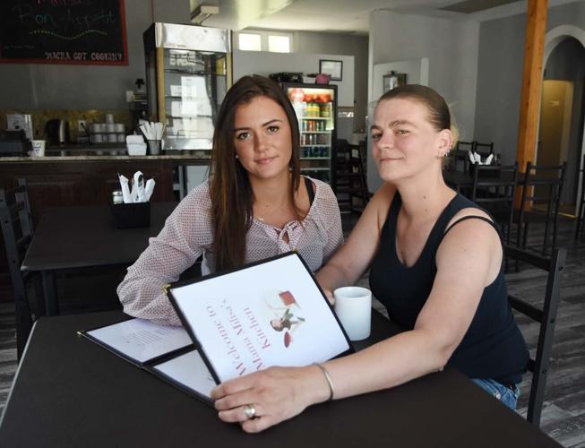 Crowds line up to try Mama Milisa's homemade pizza at Keene's newest diner