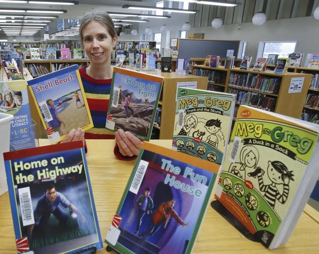 Helping parents use decodable books as dyslexia aid