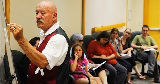 Saying Boozhoo to the Ojibwe language