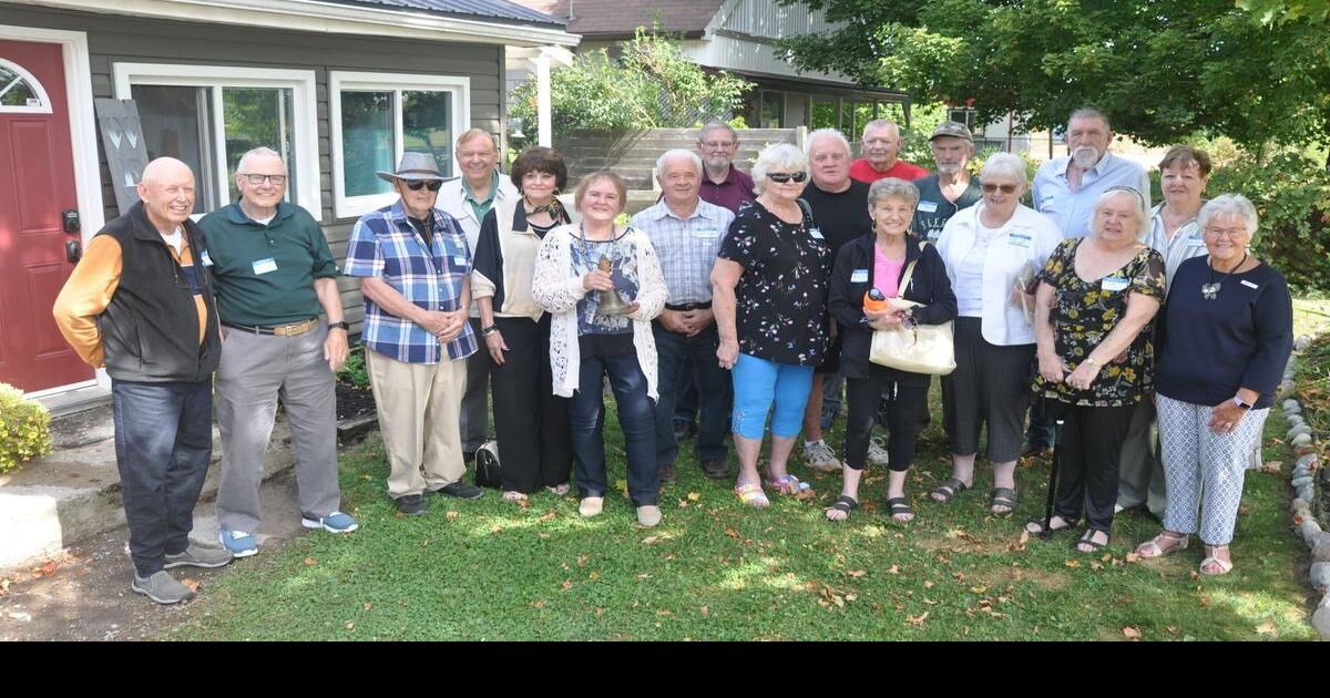 Norwood: Former classmates come together for reunion