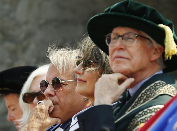 ‘Dare to be not normal,’ author Drew Hayden Taylor tells Trent ...