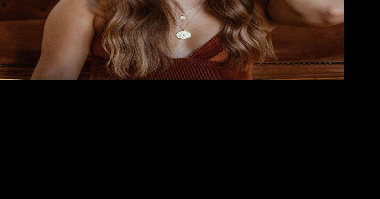 Lindsay’s Madison Kozak opens for country legend Willie Nelson