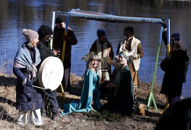 Handfasting ceremony held at Inverlea Park in Peterborough