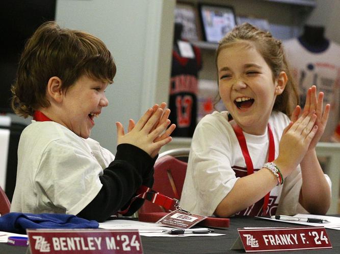 8 kids get behind-the-scene look at the Petes