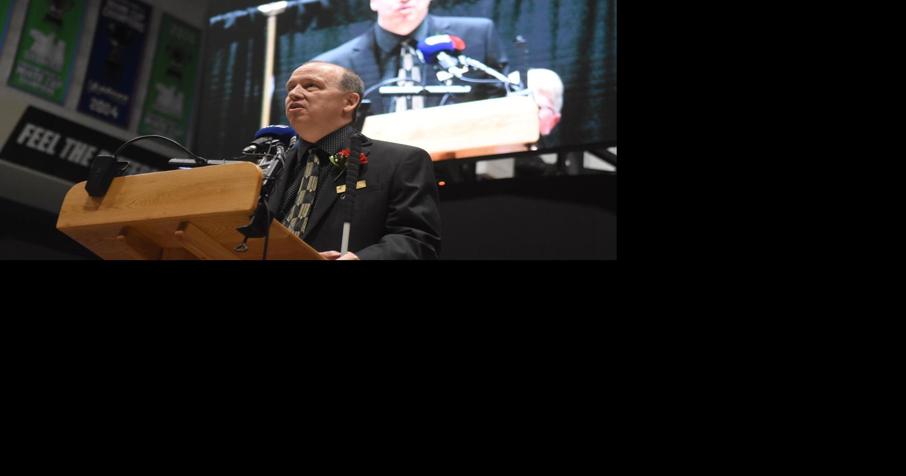 Examiner sports director honoured by Hall of Fame