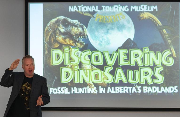 Discovering Dinosaurs drop-in program held at city library
