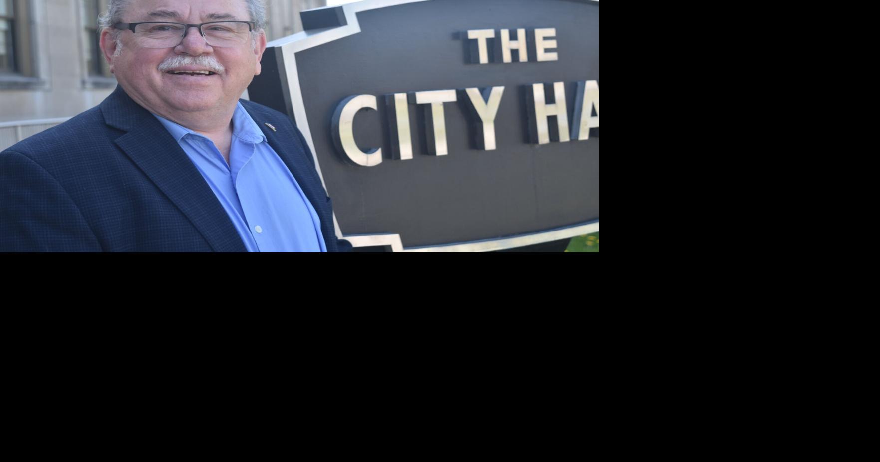 Longtime Peterborough councillor running for mayor