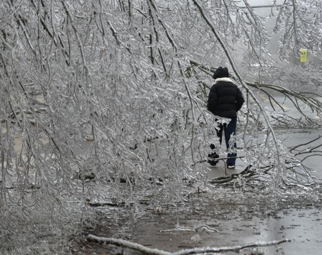 Peterborough residents deal with aftermath of ice storm