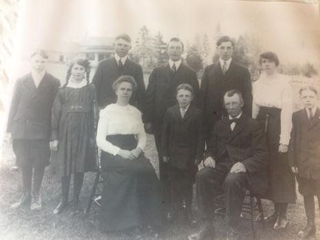 Pioneering Scollard family celebrates its roots