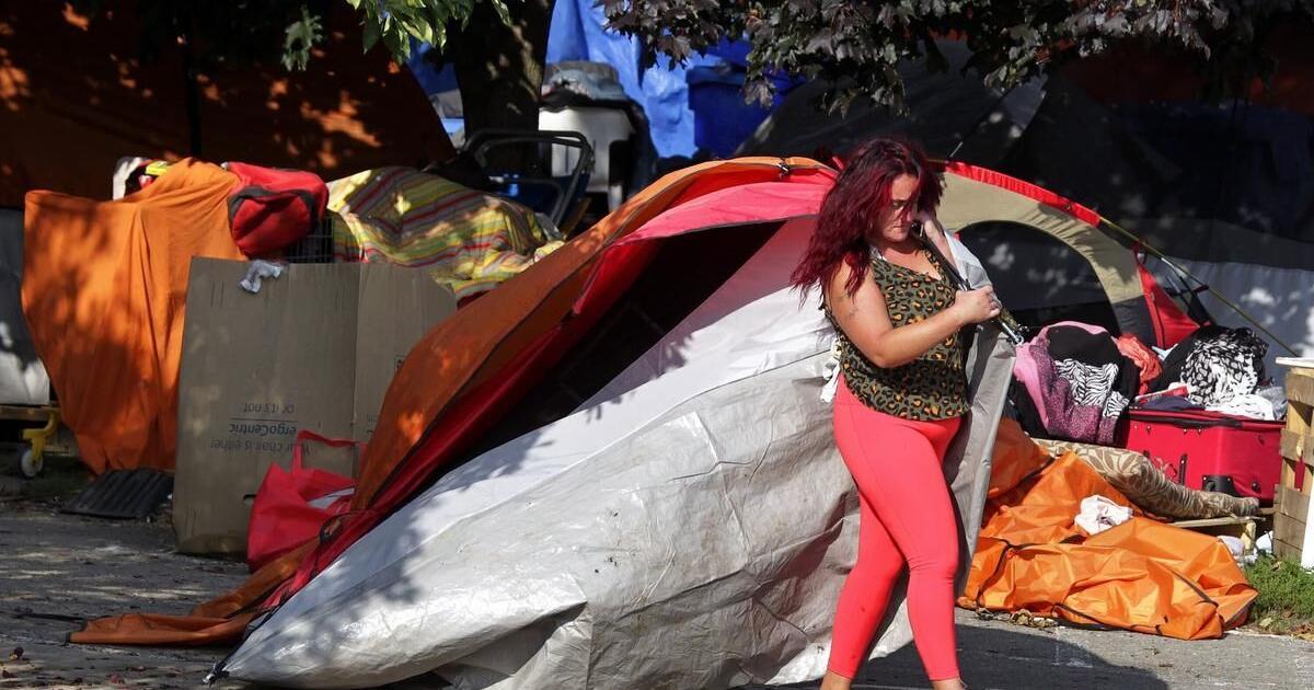 Council expected to revisit tenting bylaw