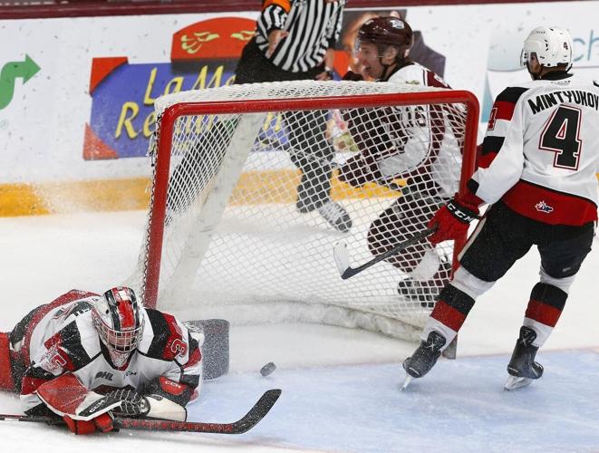 Connor Lockhart hat trick advances the Peterborough Petes to the OHL ...