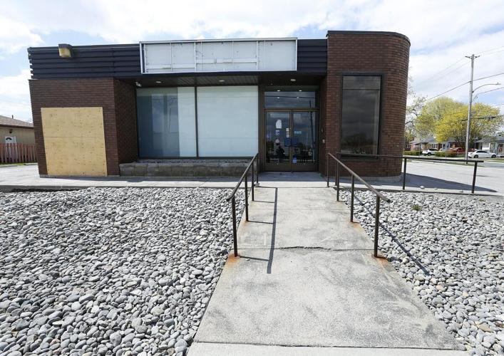 Accounting office eyed for former bank branch on Park Street