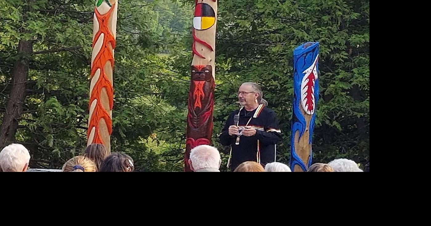 Indigenous story poles celebrate amphitheatre’s energy
