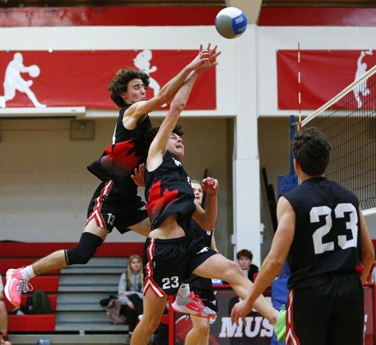 Crestwood Mustangs capture COSSA crowns