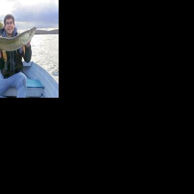 Angler catches big muskie on Chemong Lake
