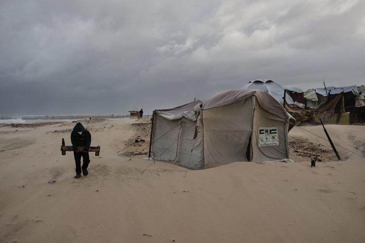 Gaza's living conditions worsen as strong winds and hypothermia kill 5