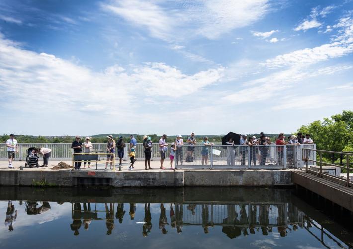Filling up the lock
