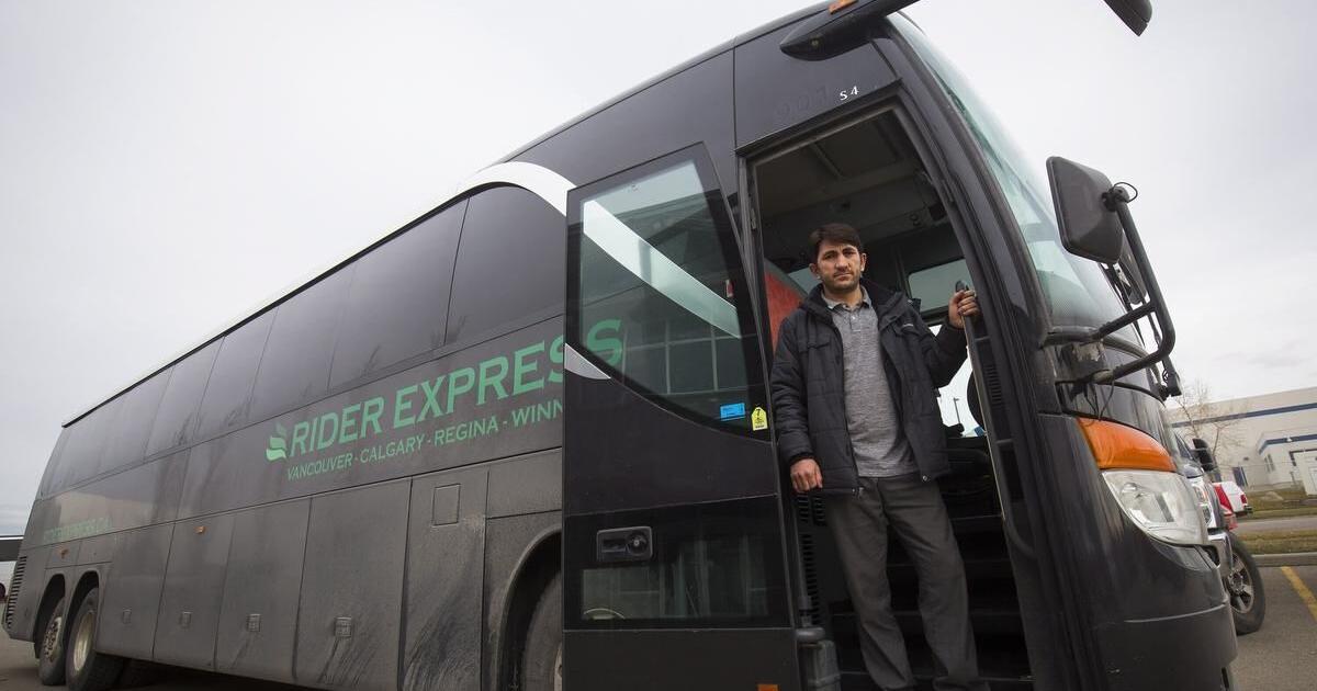 Toronto-Ottawa bus service adds stop in Peterborough