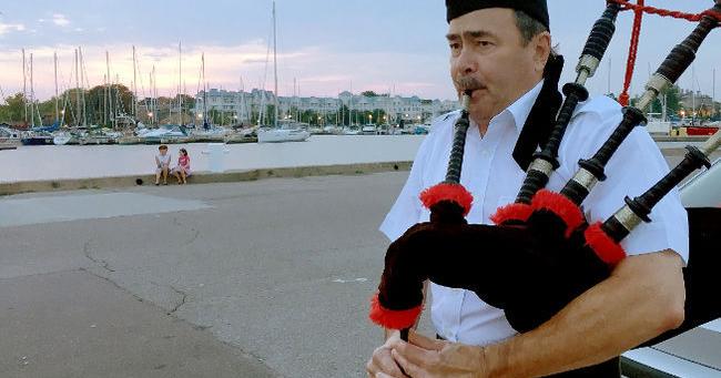 Piper on the pier